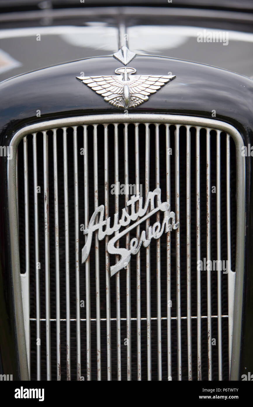 Austin 7 logo hi-res stock photography and images - Alamy