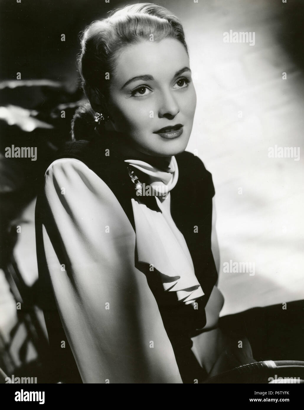 American actress Patricia Neal, 1940s Stock Photo - Alamy