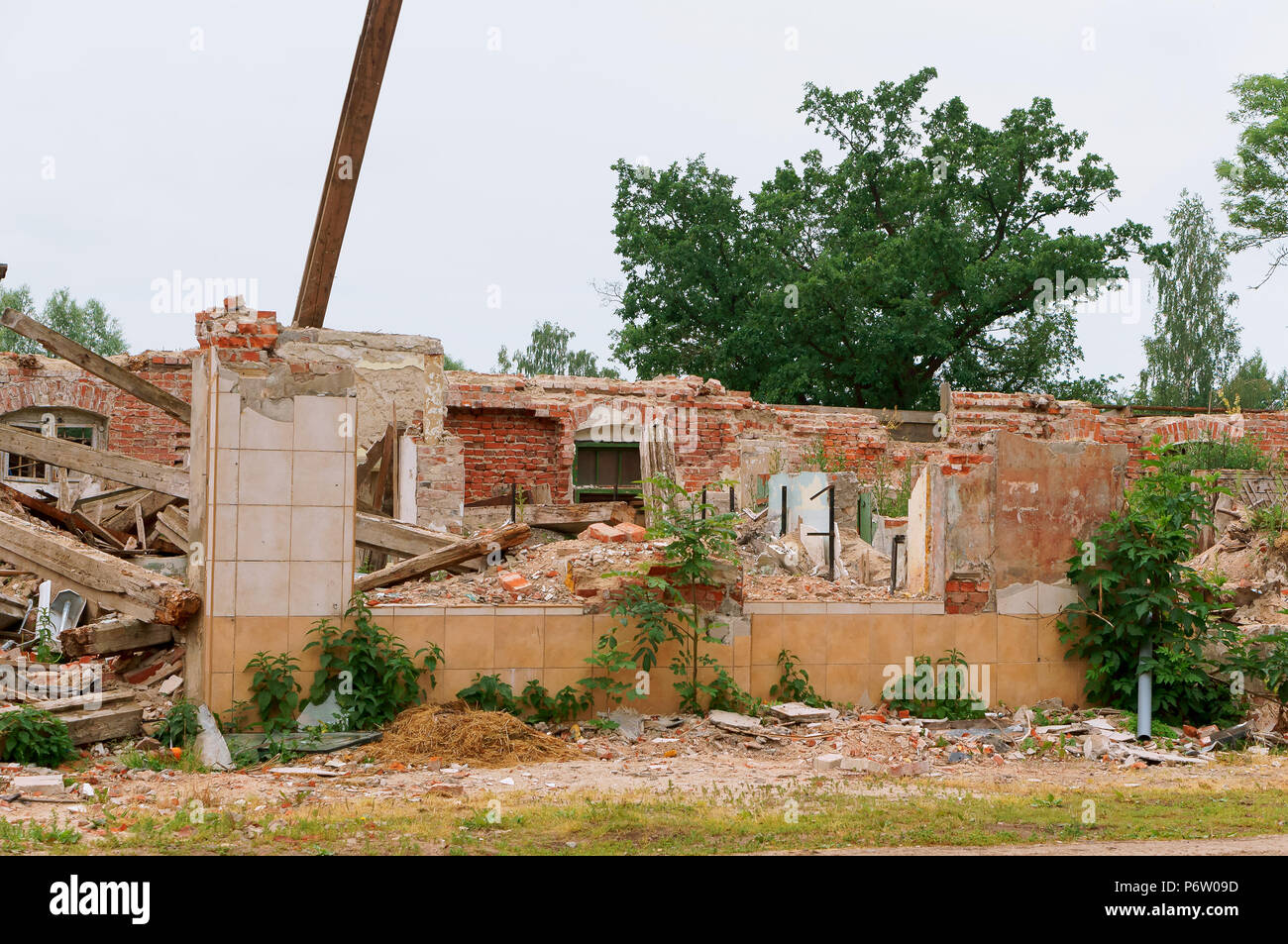 old ruined building of brick, collapsed brick house Stock Photo - Alamy