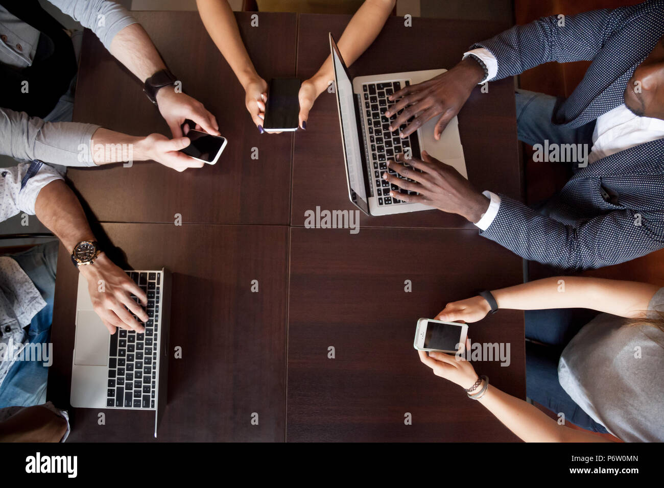 Using gadgets hi-res stock photography and images - Alamy