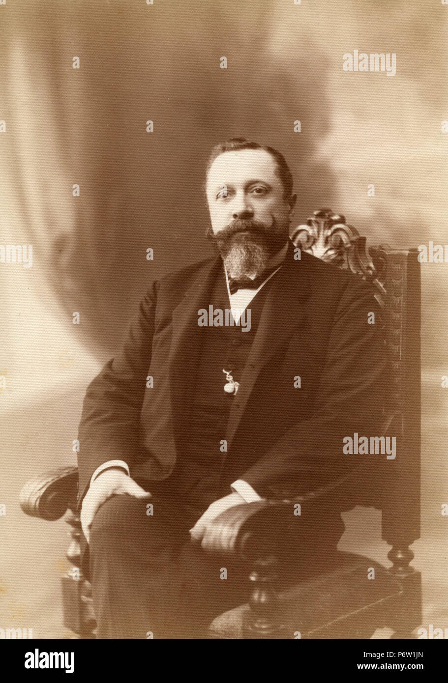 1890s chair hi-res stock photography and images - Alamy