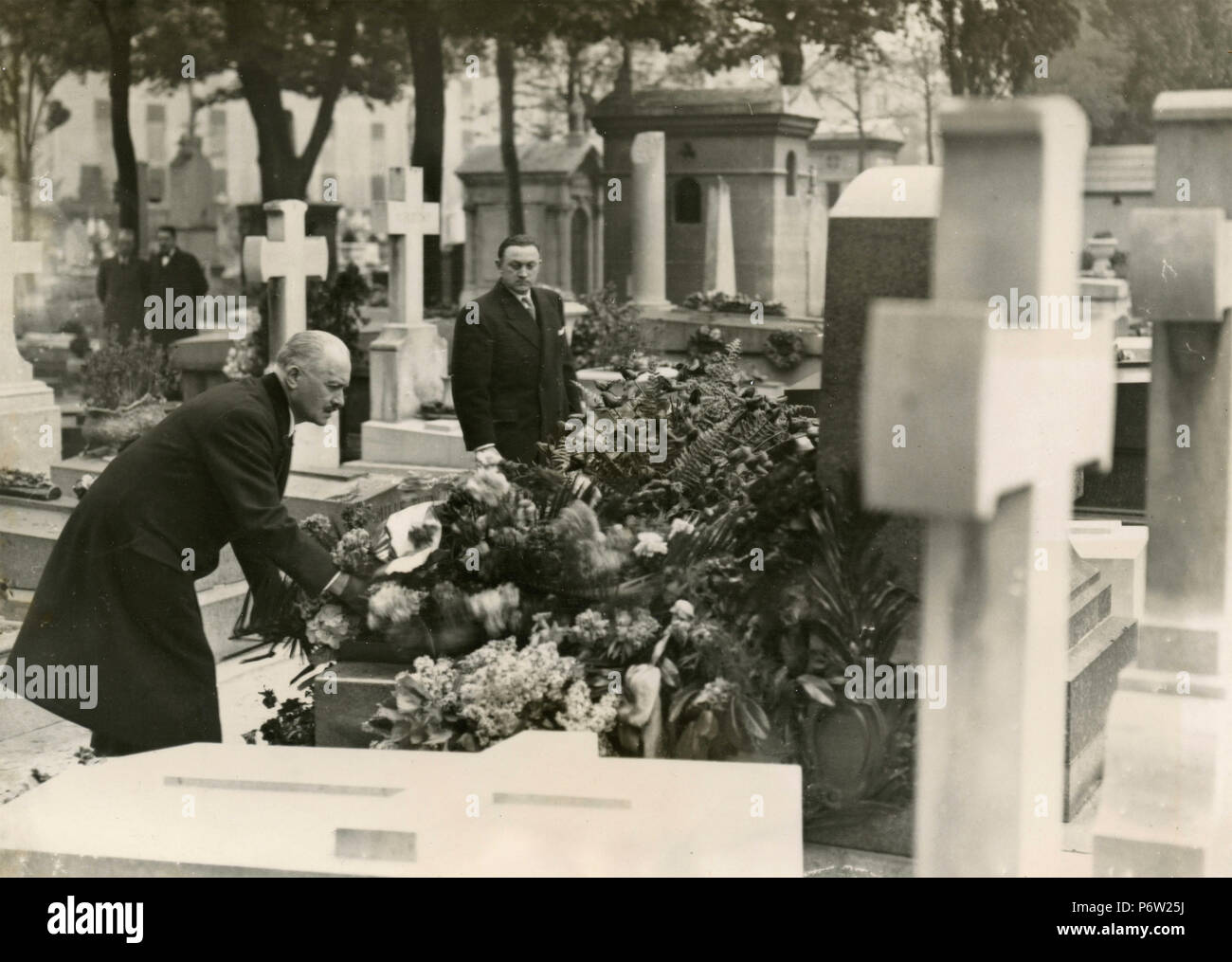 French President of the Republic Albert Lebrun deposes flowers on the ...