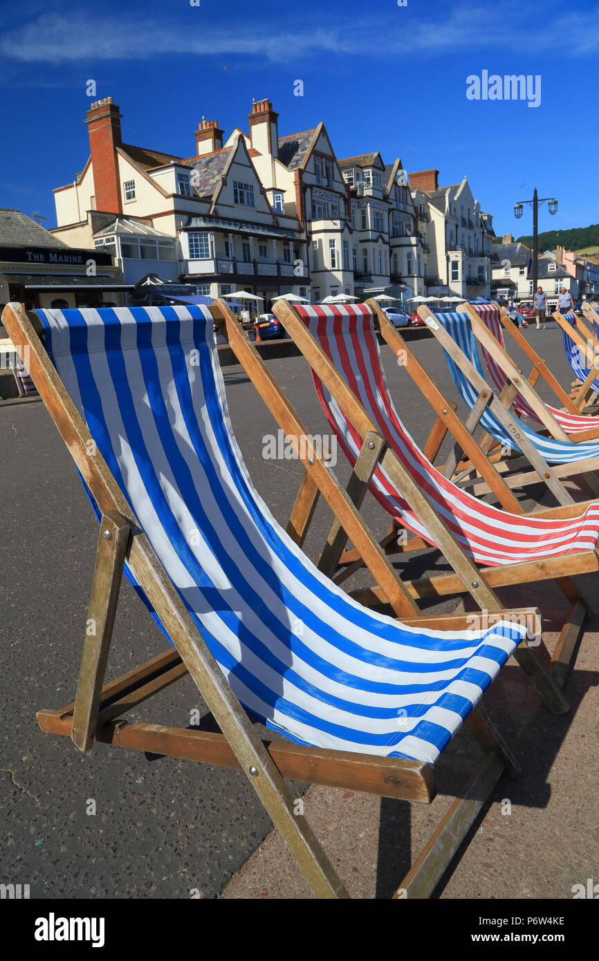 Promenade deck chairs hi-res stock photography and images - Alamy