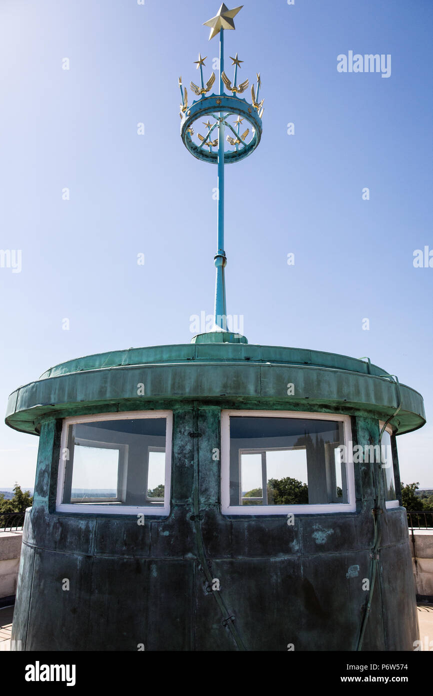 Runnymede raf memorial hi-res stock photography and images - Alamy