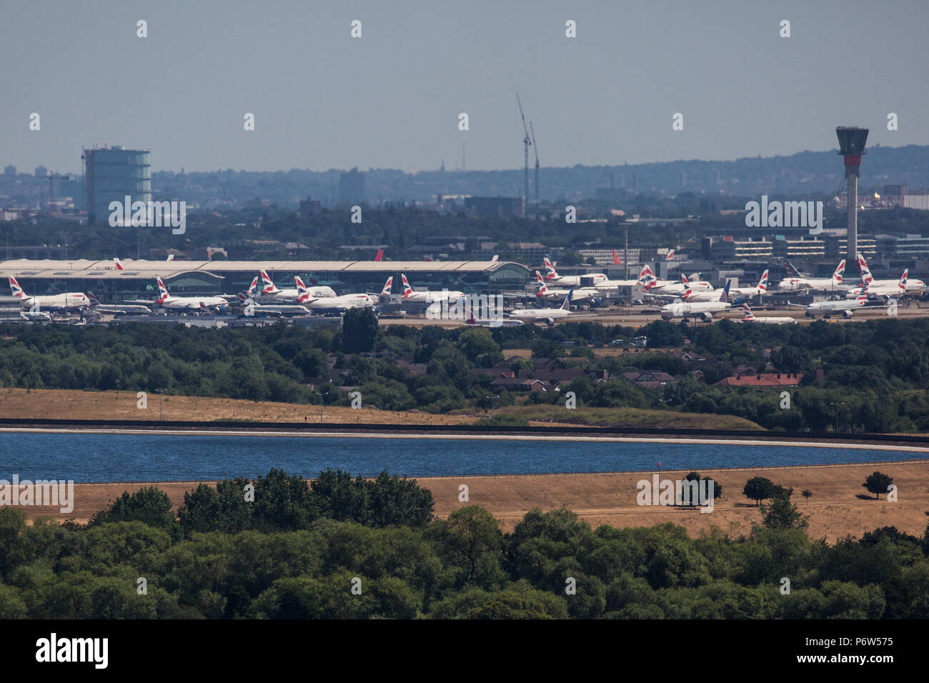 Englefield Green, UK. 2nd July, 2018. A view of Heathrow airport from ...