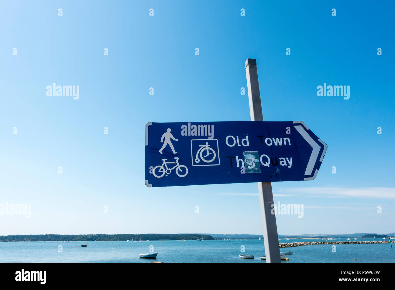 Poole quay sign hi-res stock photography and images - Alamy