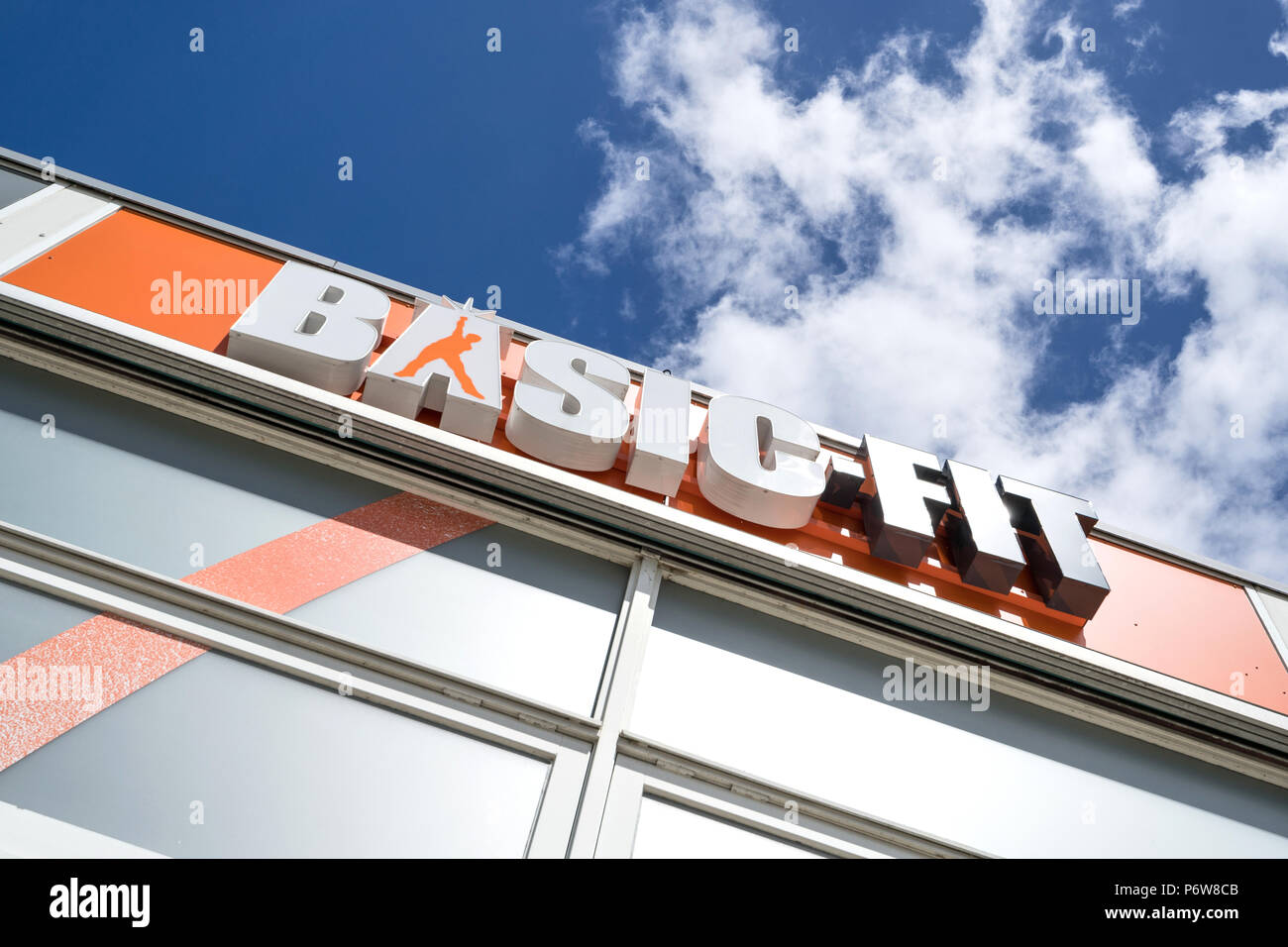 Basic fit hi-res stock photography and images - Alamy