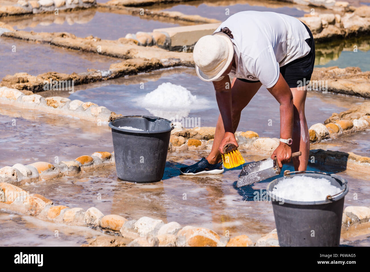 Traditional water storage method hi-res stock photography and images ...