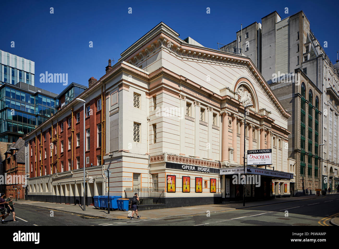 Manchester opera house hi-res stock photography and images - Alamy