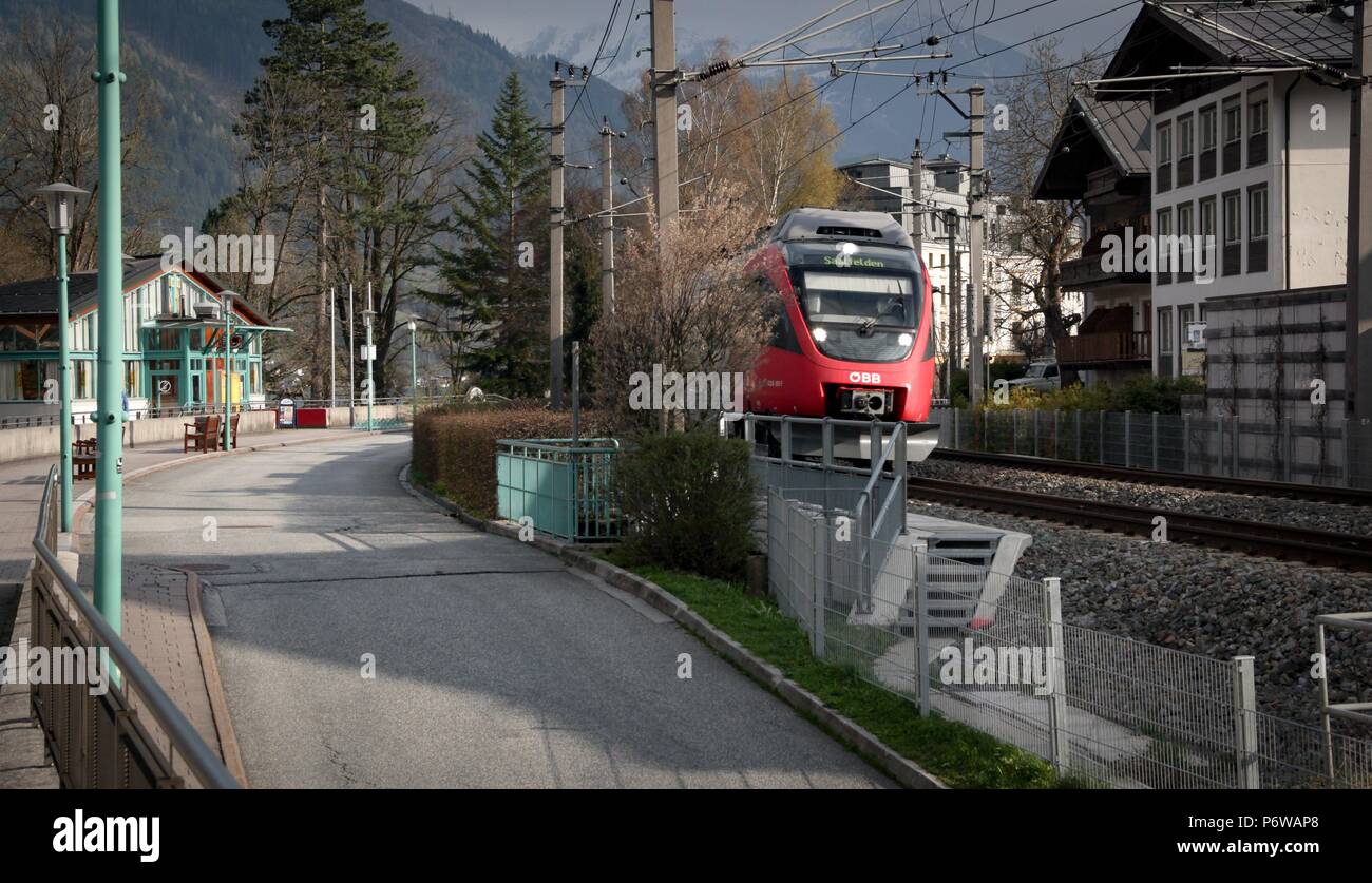 Alpine transit hi-res stock photography and images - Alamy