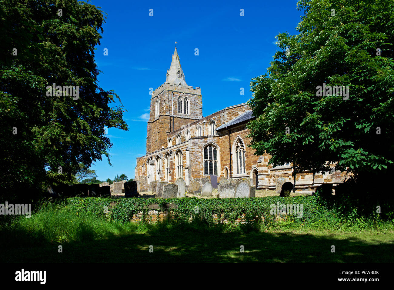 Lyddington village church uk hi-res stock photography and images - Alamy