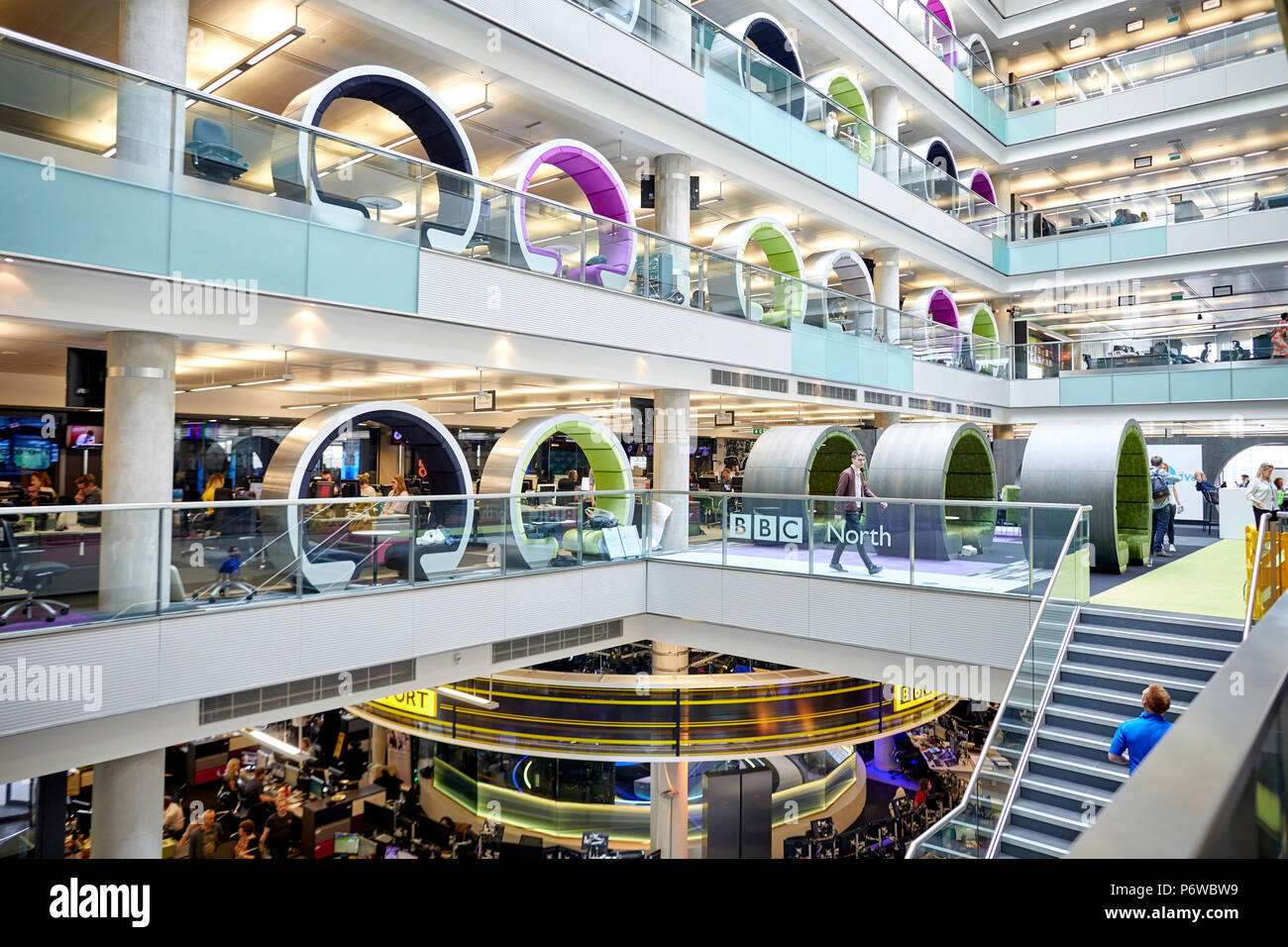 Office workers inside interior hi-res stock photography and images - Alamy