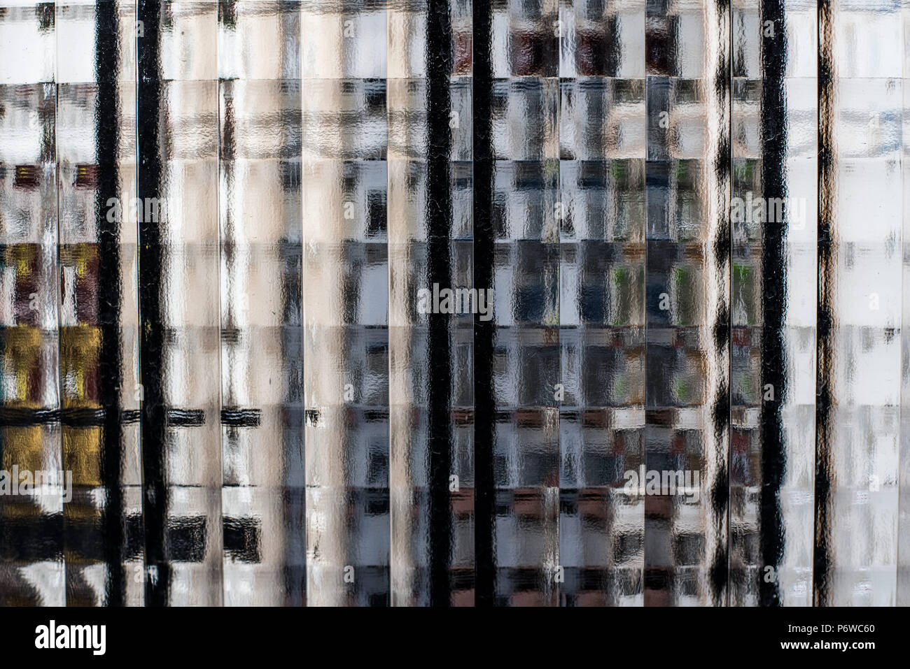 Shimmering facade hi-res stock photography and images - Alamy
