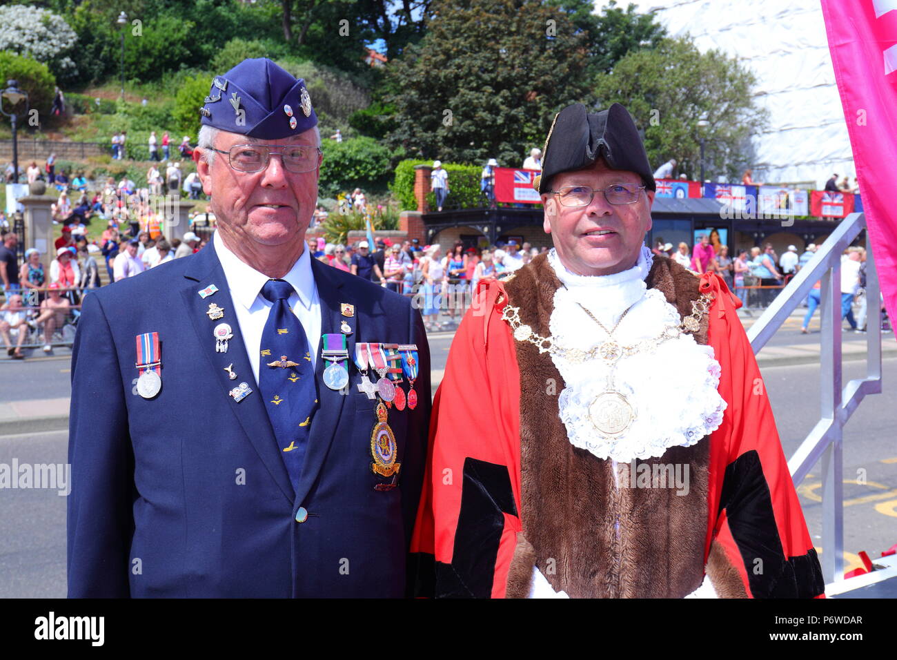 Cllr & Lord Mayor of Scarborough Joe Plant photographed with a war ...
