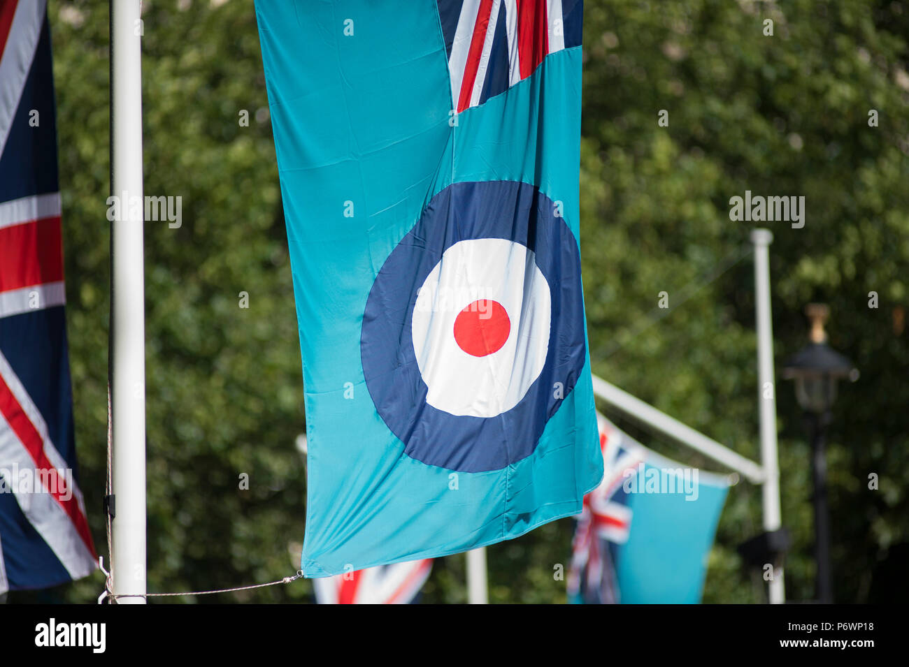 The Mall, London, UK. 3 July, 2018. The RAF Roundel flies from flags ...