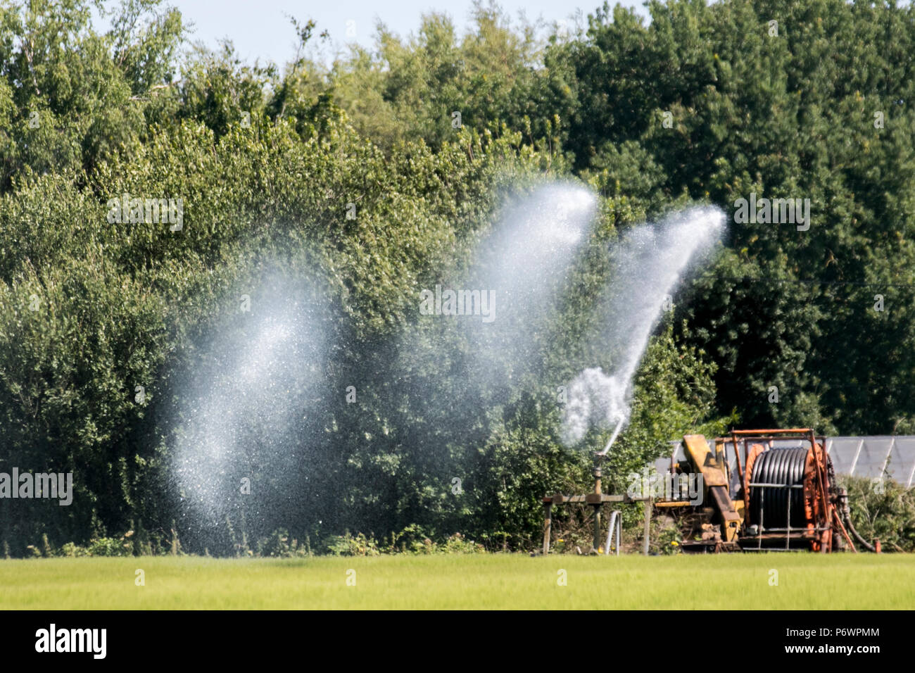 Burscough, Lancashire. UK Weather. 03/07/2018. Circle Irrigation, or ...