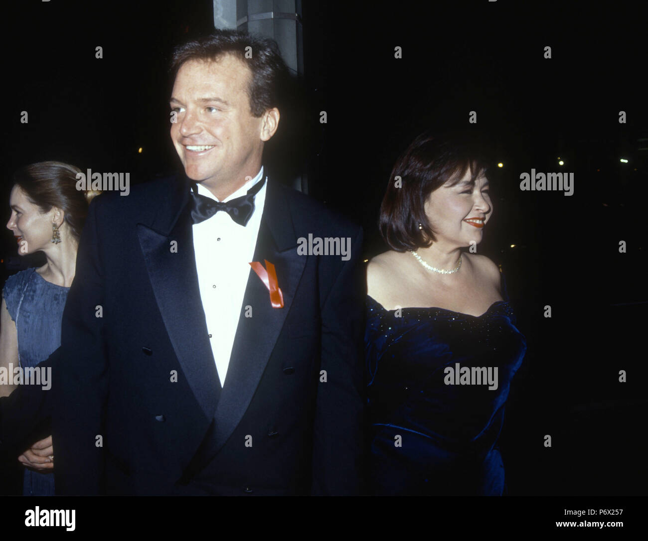 HOLLYWOOD, CA - JANUARY 12: (L-R) Actor Tom Arnold and wife actress ...