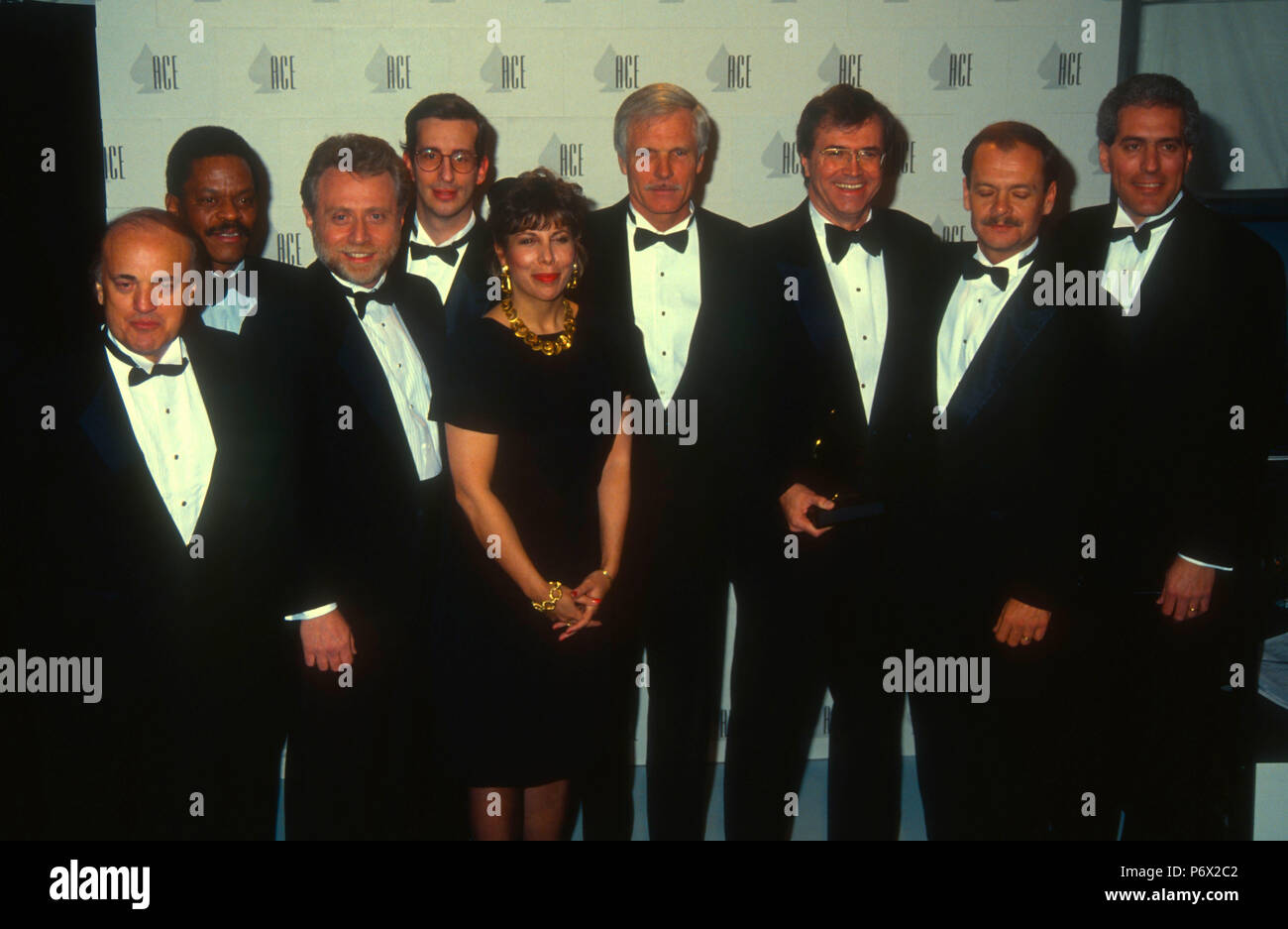 HOLLYWOOD, CA - JANUARY 12: (L-R) Television journalists Peter Arnett ...