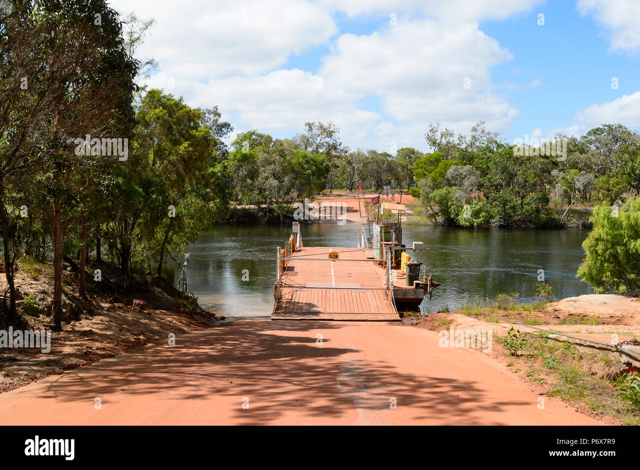 Car Ferry across the Jardine River, Cape York Peninsula, Far North ...