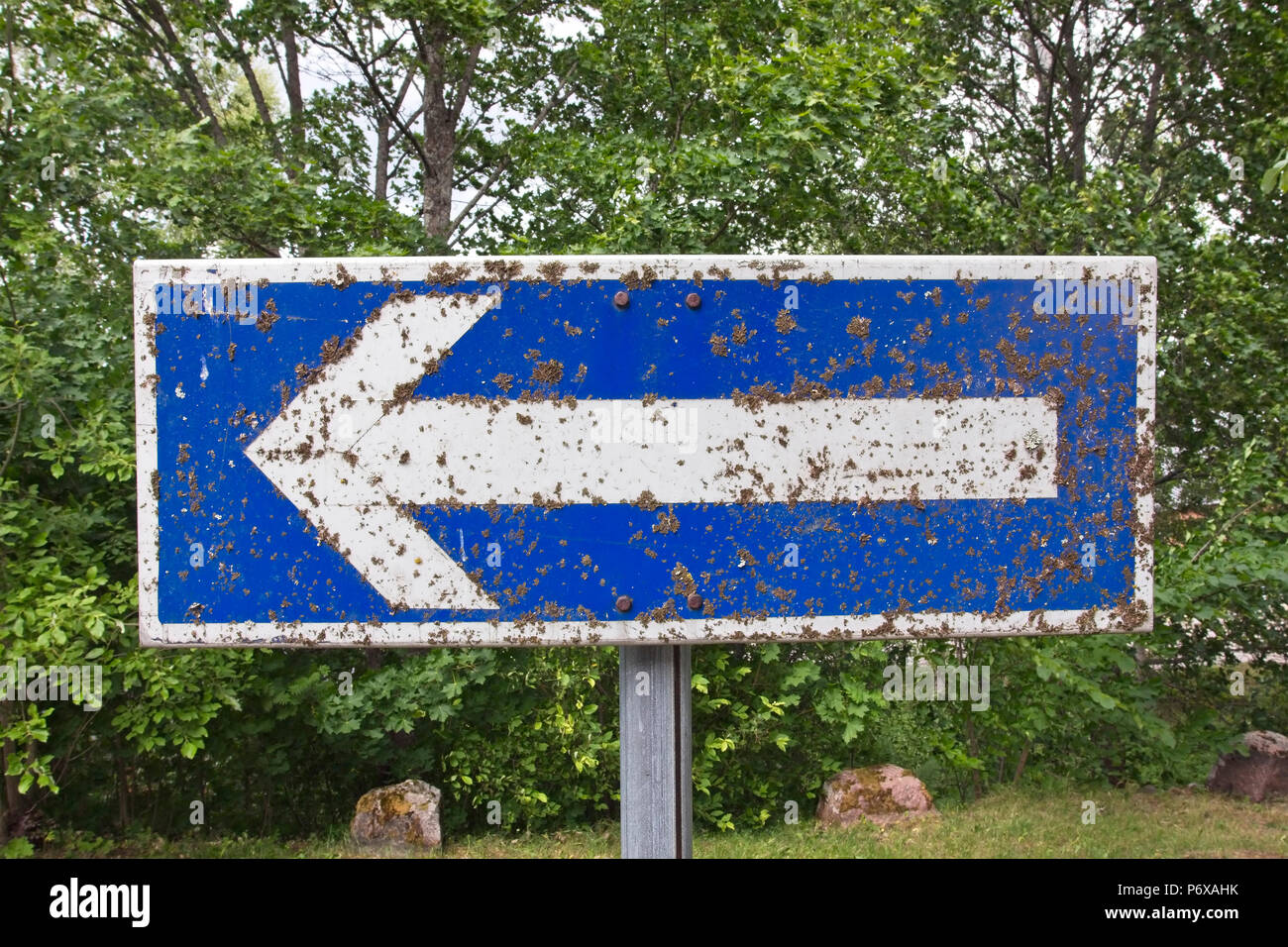 Old traffic sign hi-res stock photography and images - Alamy