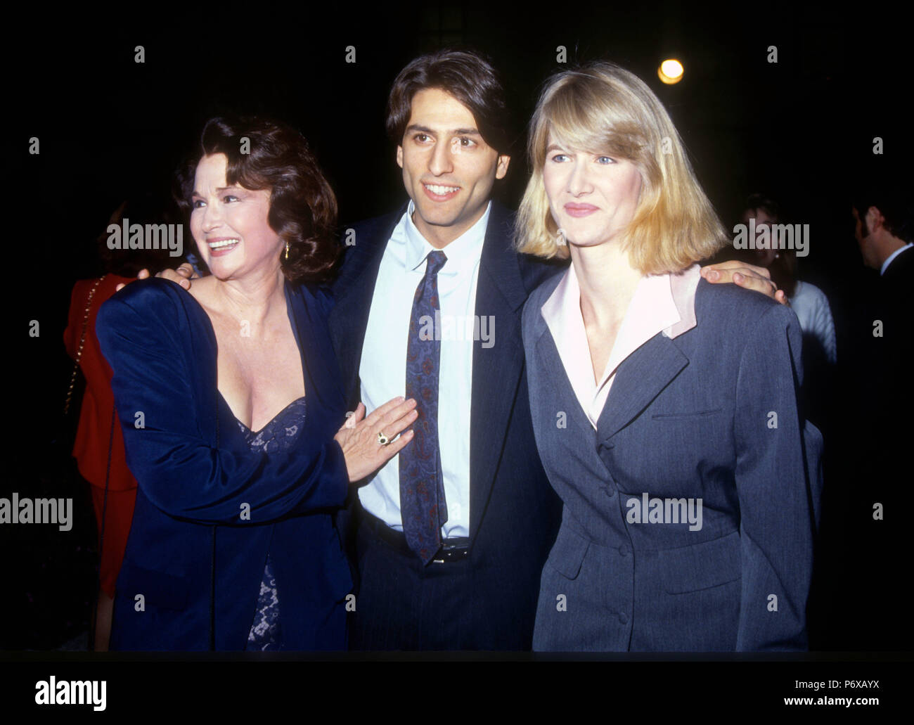 BEVERLY HILLS, CA - JANUARY 15: (L-R) Actress Diane Ladd, actor Vincent ...
