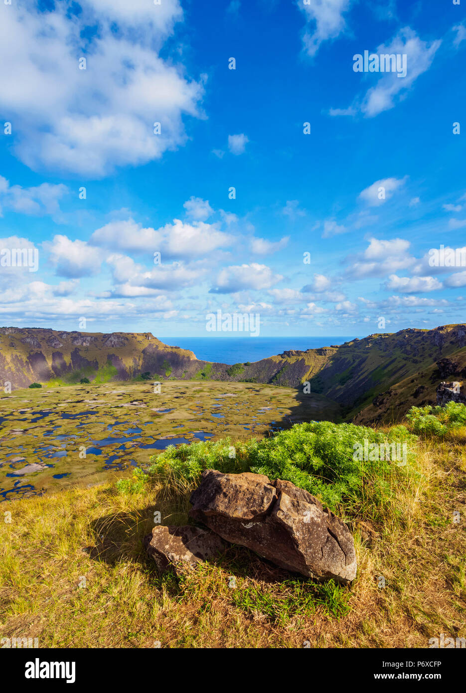 Rano Kau volcano, Easter island (Chile). sunset Stock Photo - Alamy