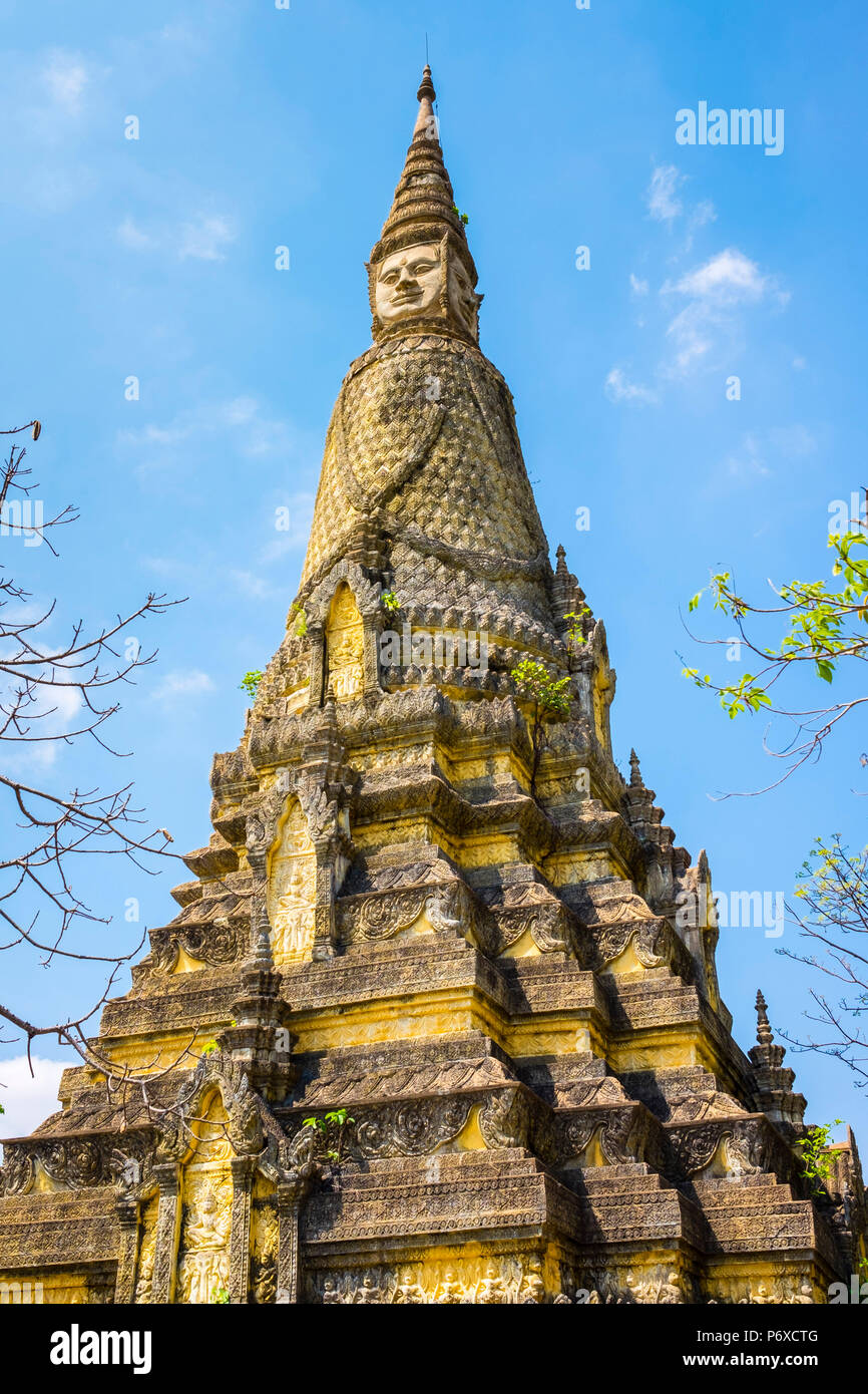 Stupa at Phnom Oudong, Kandal Province, Cambodia Stock Photo - Alamy