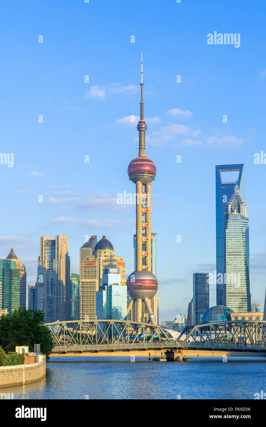 Shanghai waibaidu bridge hi-res stock photography and images - Alamy