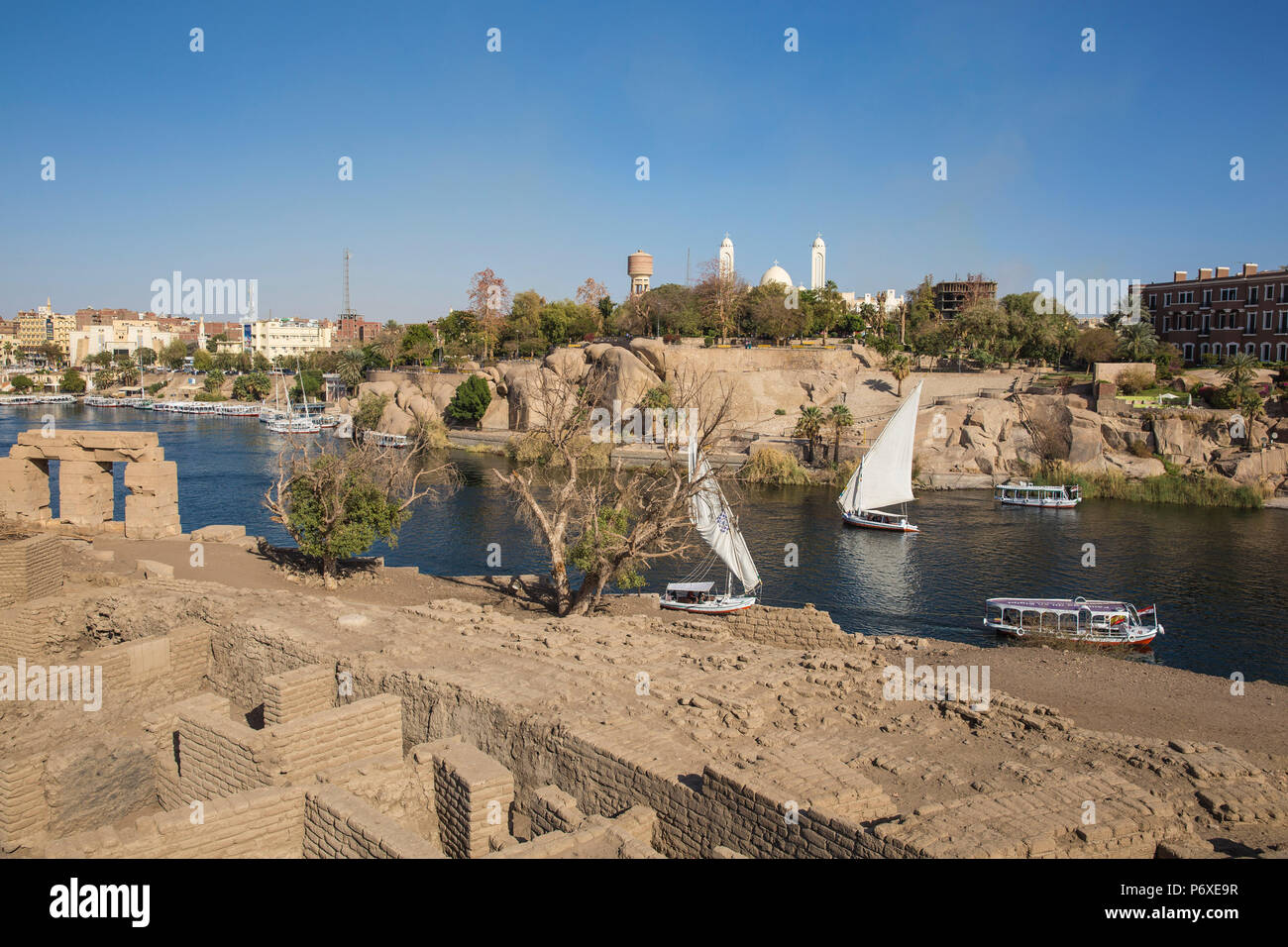 Elephantine ruins hi-res stock photography and images - Alamy