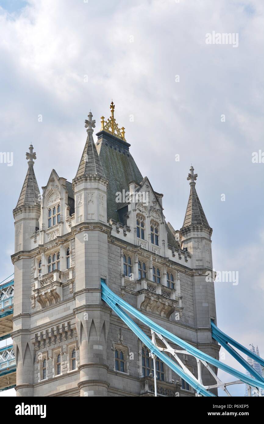 The iconic Tower Tower Bridge over the River Thames in London, United ...