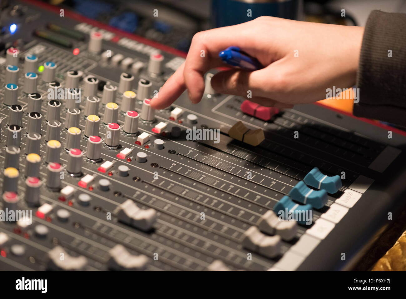 Metering console hi-res stock photography and images - Alamy