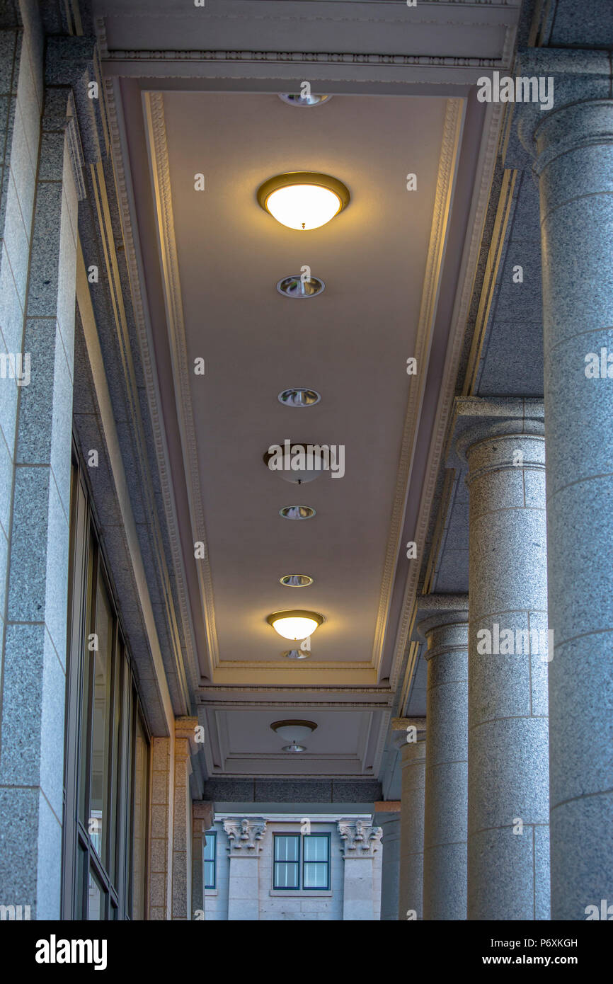 Architecture of the exterior entry of Capital Stock Photo - Alamy