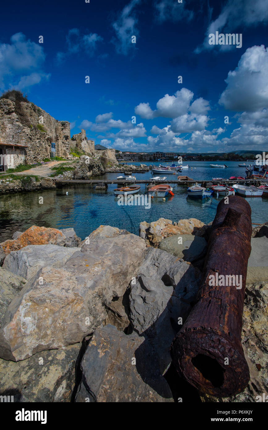 Methoni town hi-res stock photography and images - Alamy