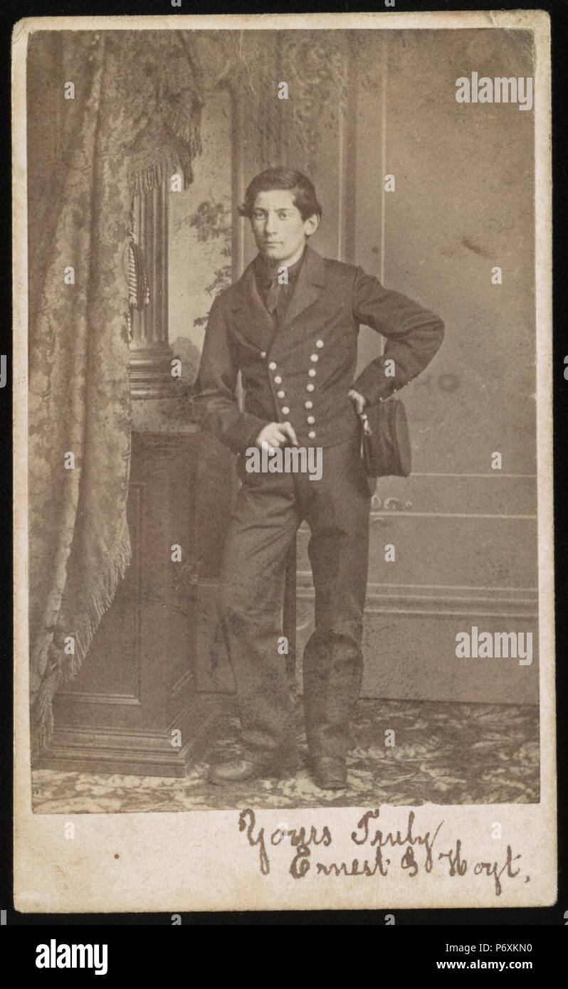 1st Class Boy Ernest G. Hoyt of U.S. Navy in uniform Stock Photo - Alamy