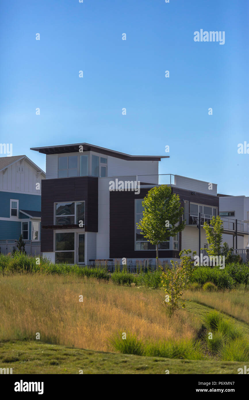 Beautiful modern homes in Daybreak Utah Stock Photo - Alamy