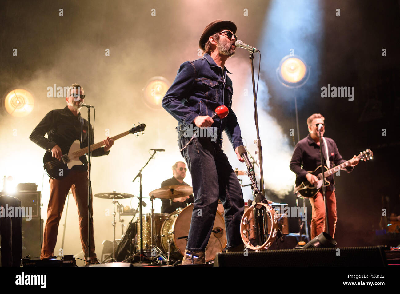 Eels lead singer mark oliver everett hi-res stock photography and ...