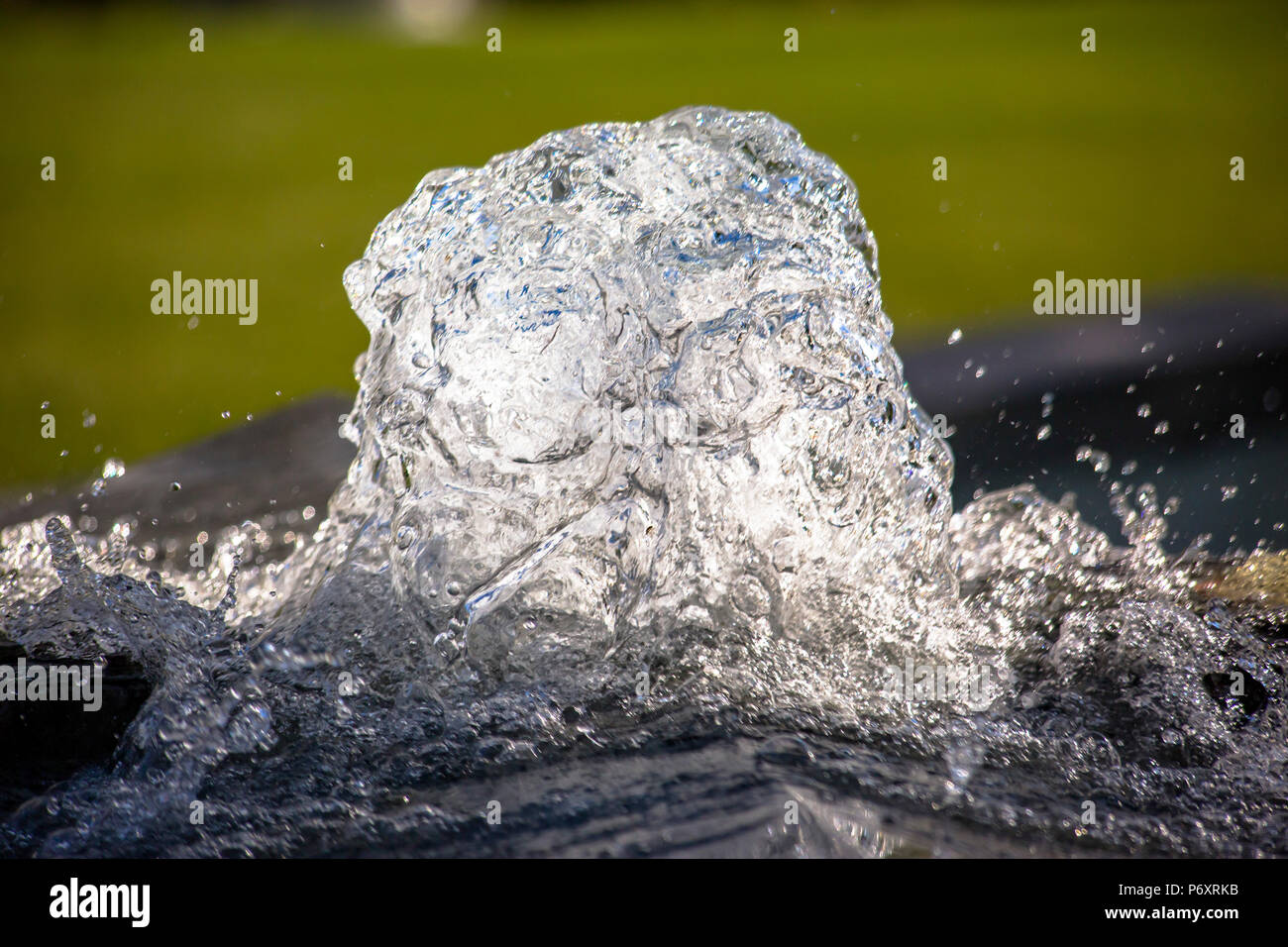 Crystal form hi-res stock photography and images - Alamy