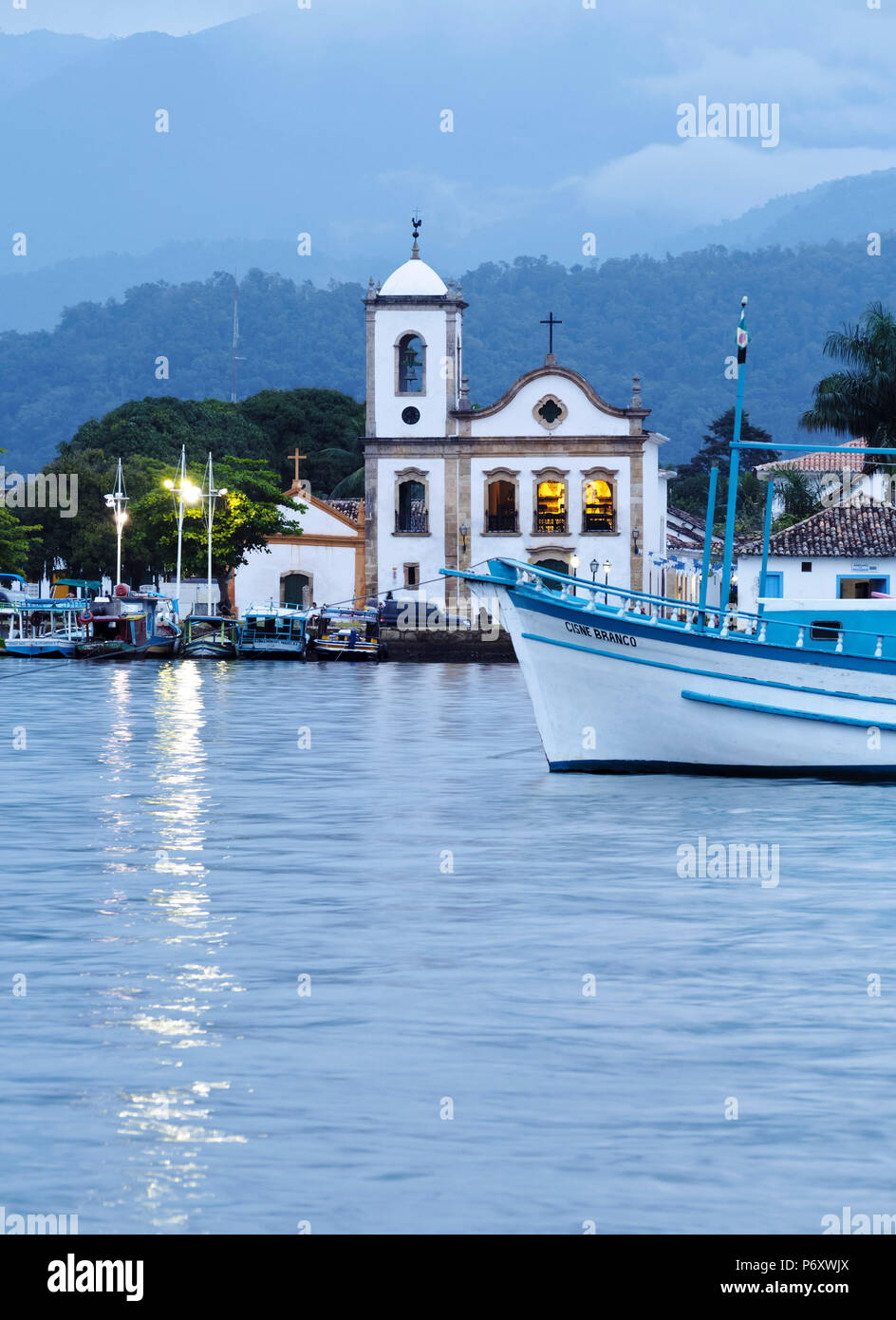 Parati rio hi-res stock photography and images - Alamy