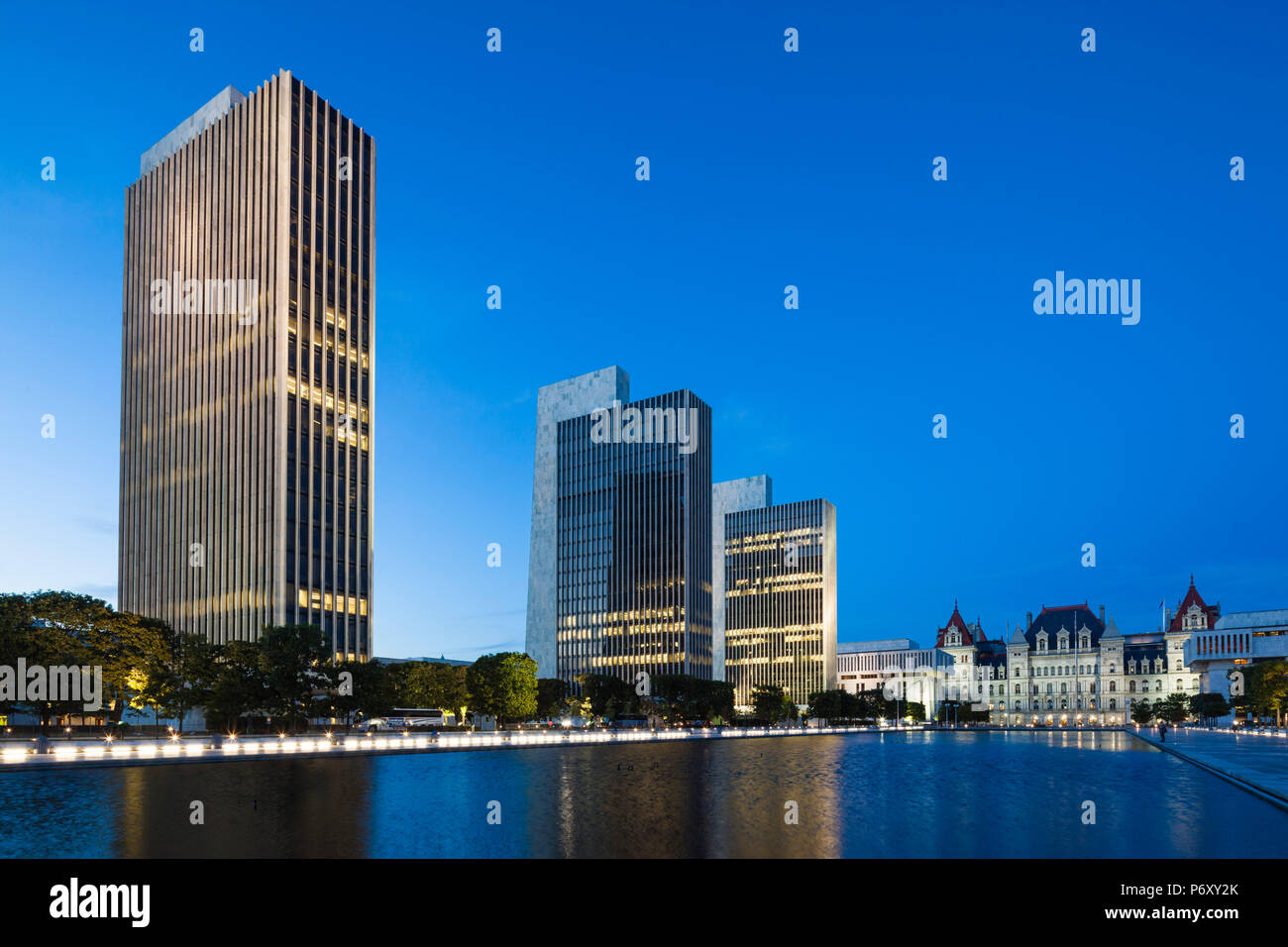 Empire state plaza hi-res stock photography and images - Alamy