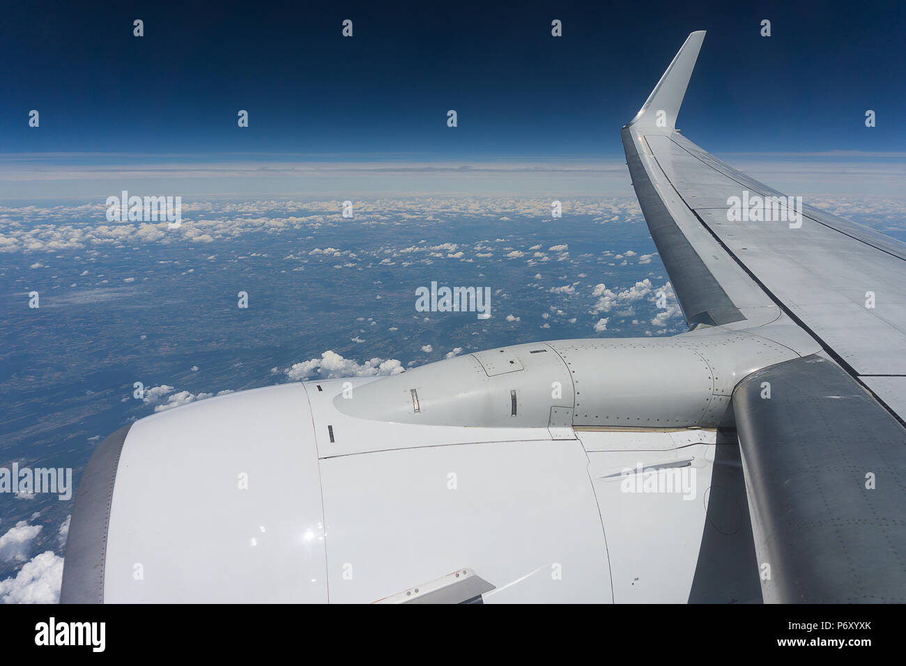 Wing and engine of the plane from the window Stock Photo - Alamy