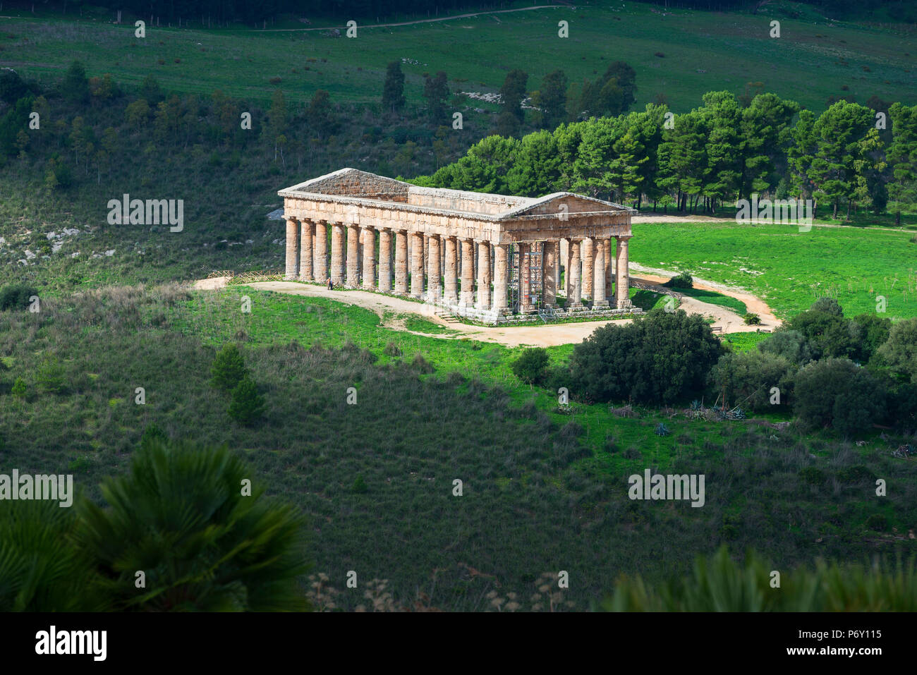 Segesta Temple, Segesta, Sicily Stock Photo - Alamy