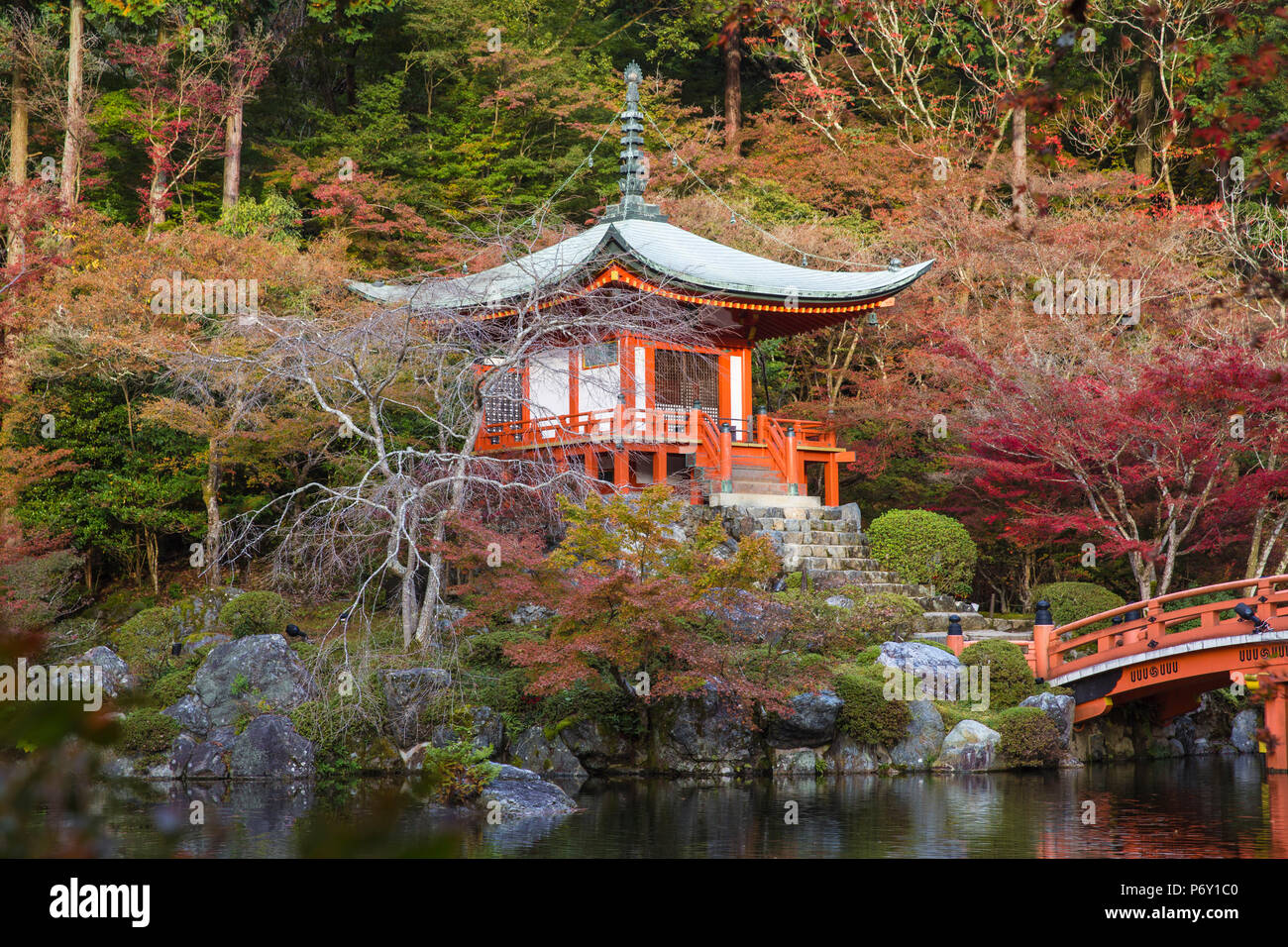 Daigoji temple bridge hi-res stock photography and images - Alamy