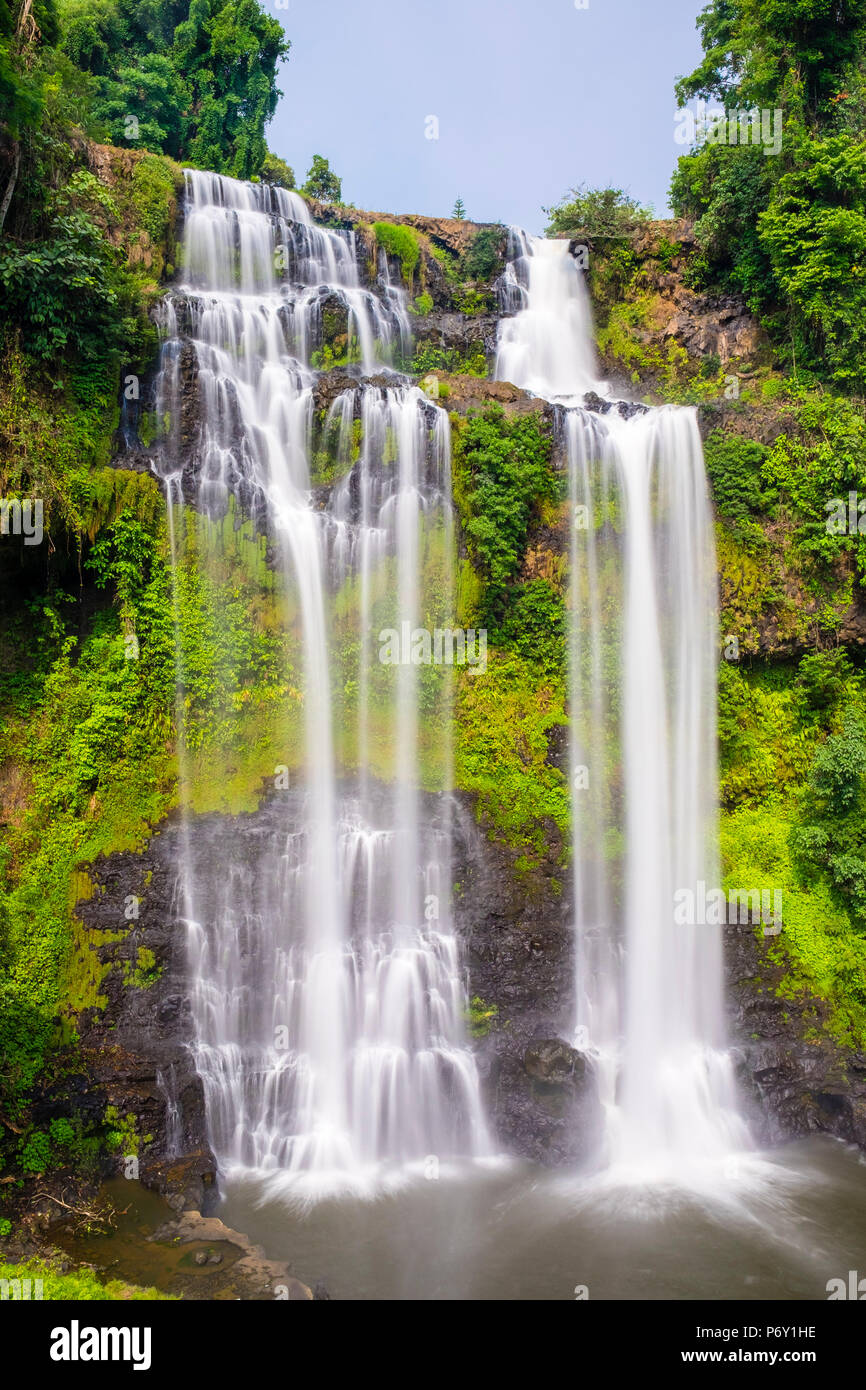 Tad Yuang Gneuang waterfall near Paksong, Bolaven Plateau, Champasak ...