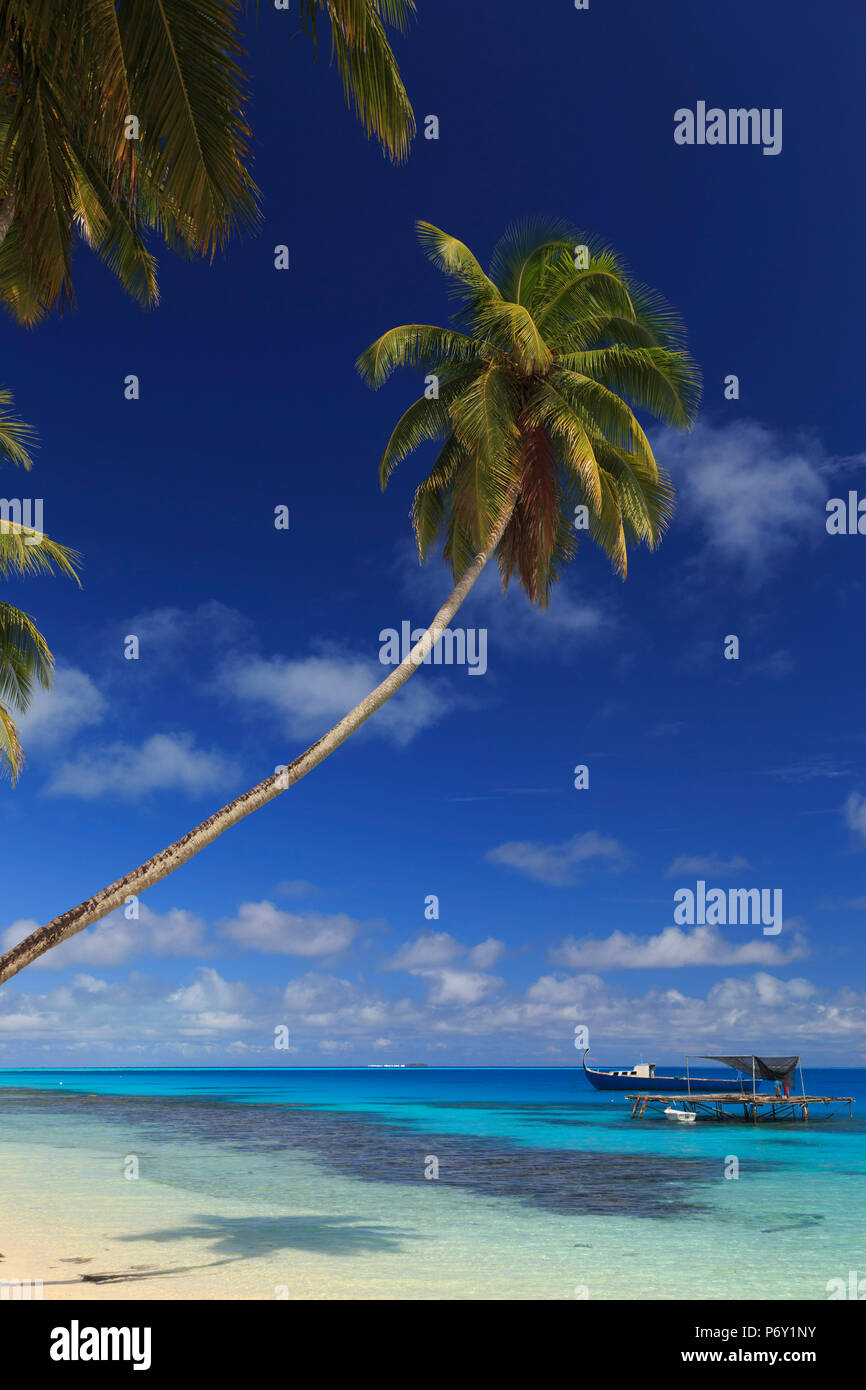 Maldives, South Ari Atoll, Mandhoo Island Stock Photo - Alamy