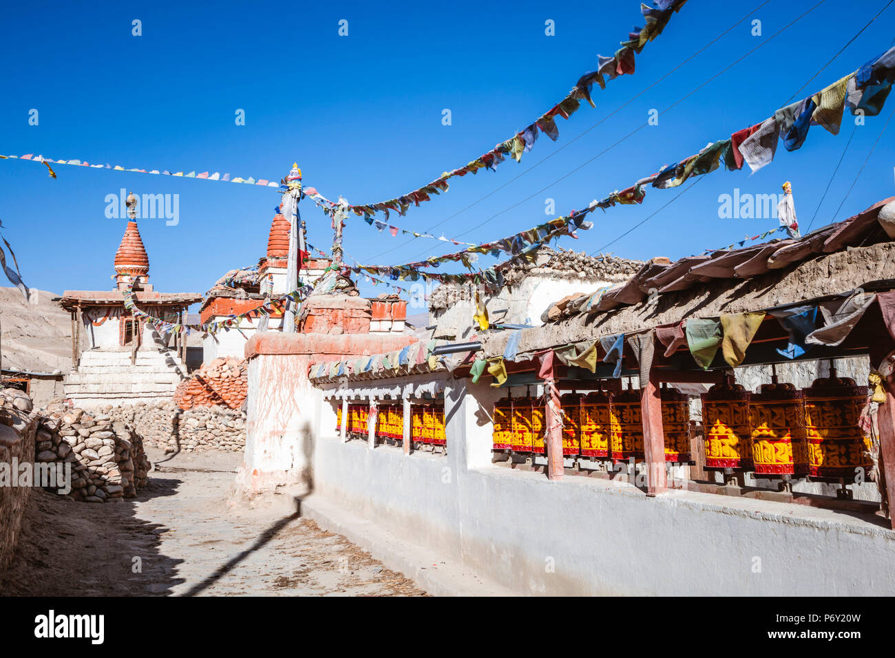 Small stupa, Lo Manthang, Upper Mustang region, Nepal Stock Photo - Alamy