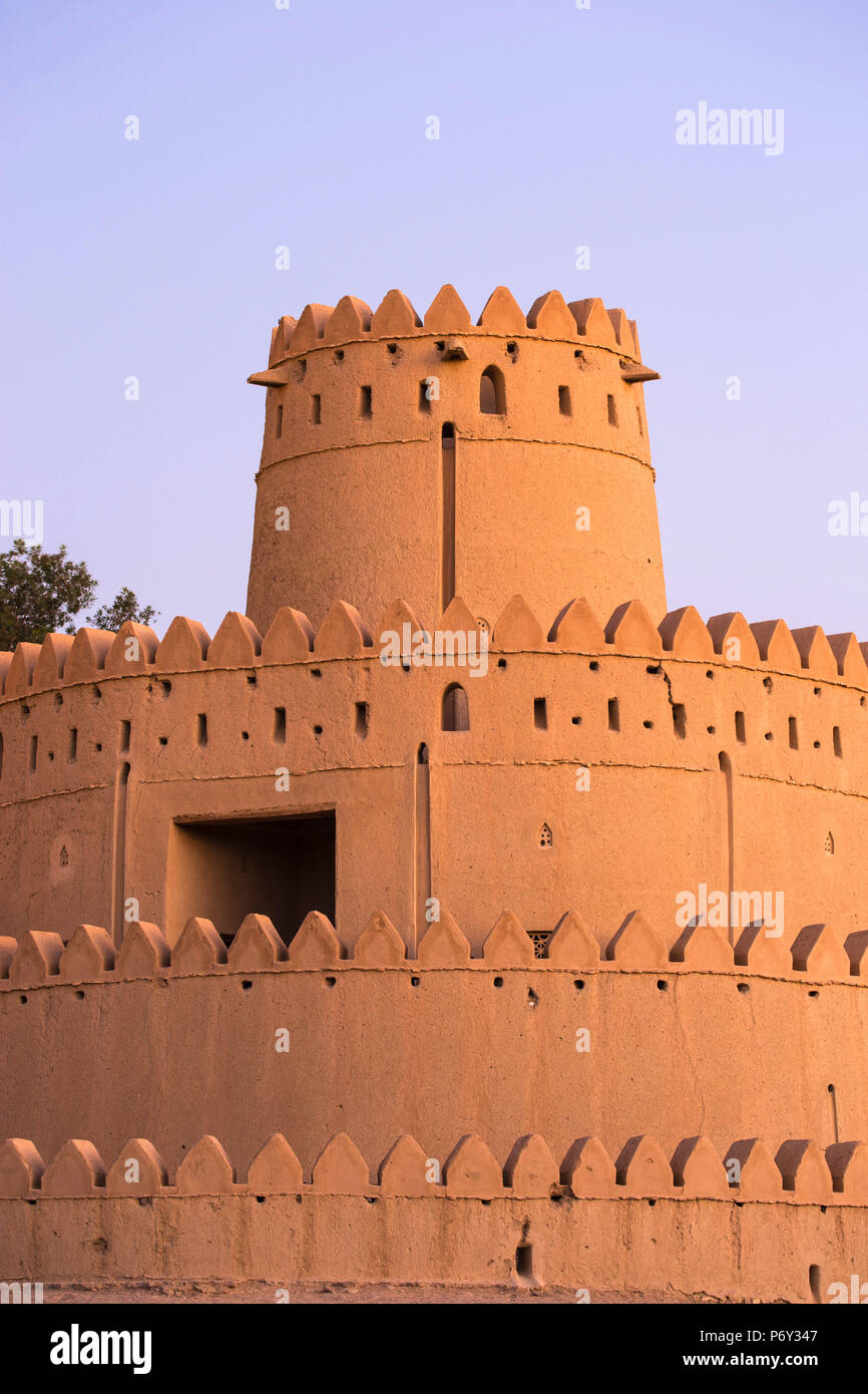 United Arab Emirates, Abu Dhabi, Al Ain, Al Jahili Fort Stock Photo - Alamy