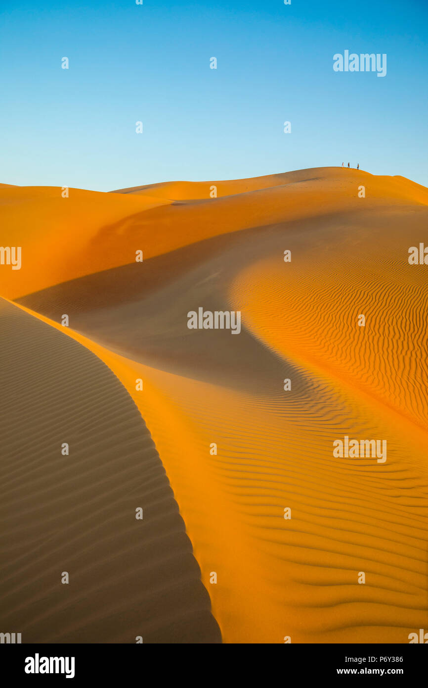 Empty Quarter (Rub Al Khali), Abu Dhabi, United Arab Emirates Stock ...