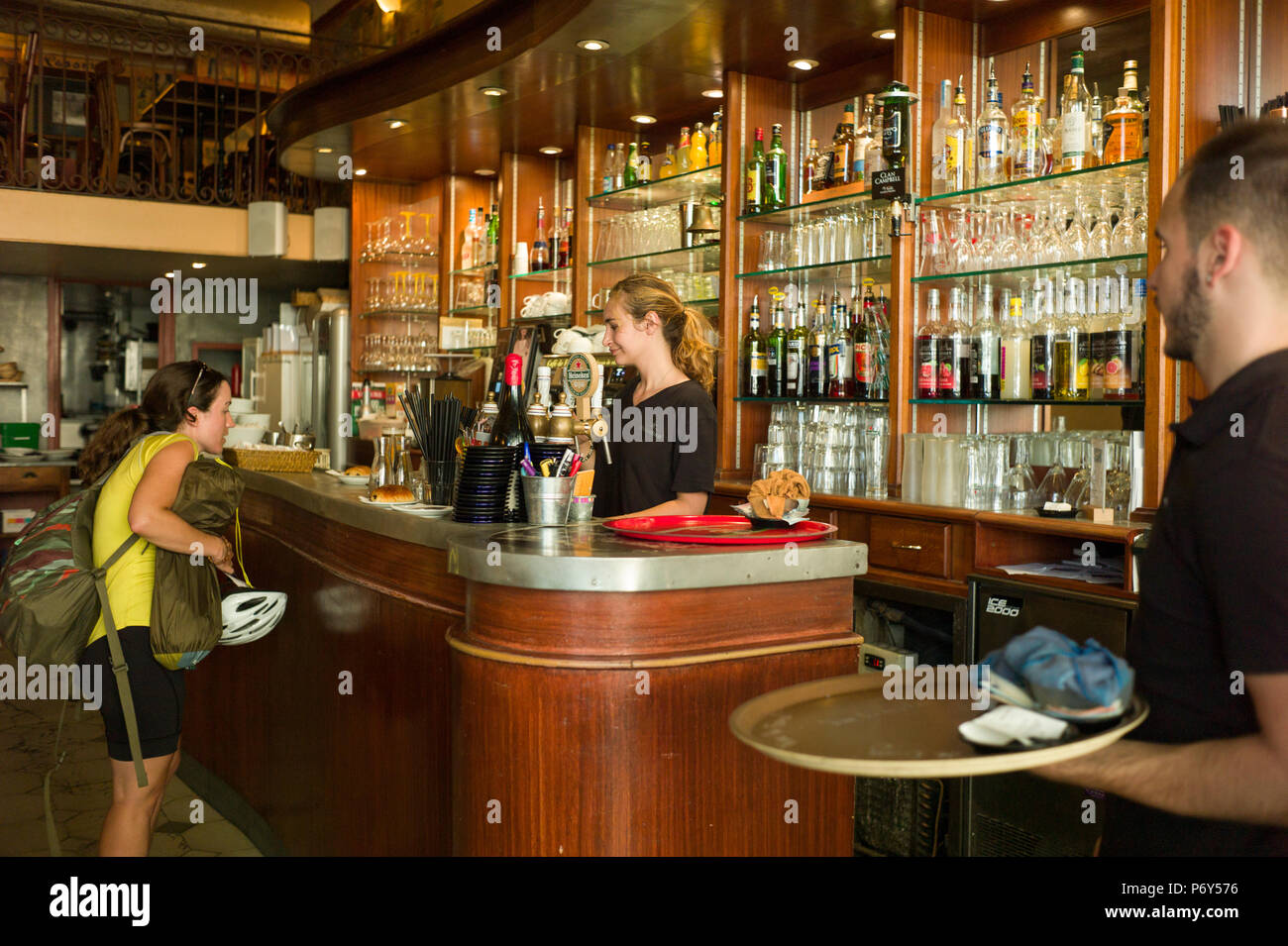 Female 20 30yrs hi-res stock photography and images - Alamy