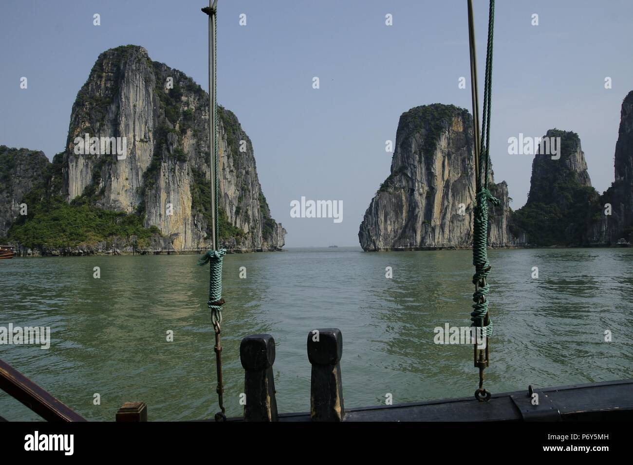 Traditional Vietnamese boats Stock Photo - Alamy
