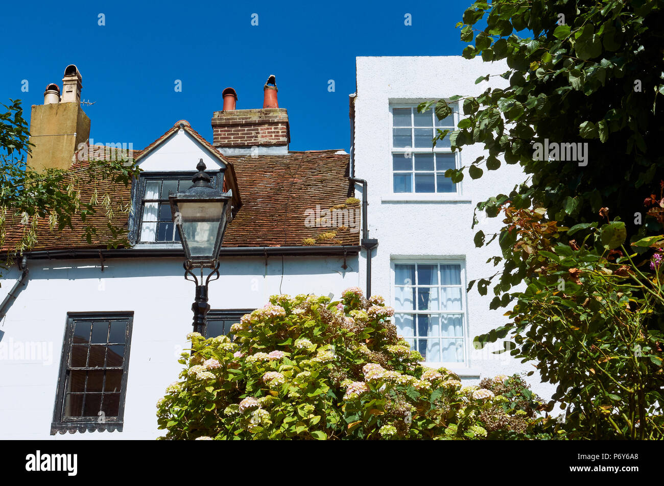Georgian domestic architecture hi-res stock photography and images - Alamy